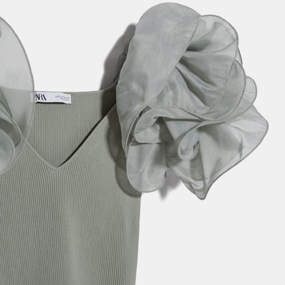 Zara Tops Zara Mid Green Organza Crop Top Poshmark
